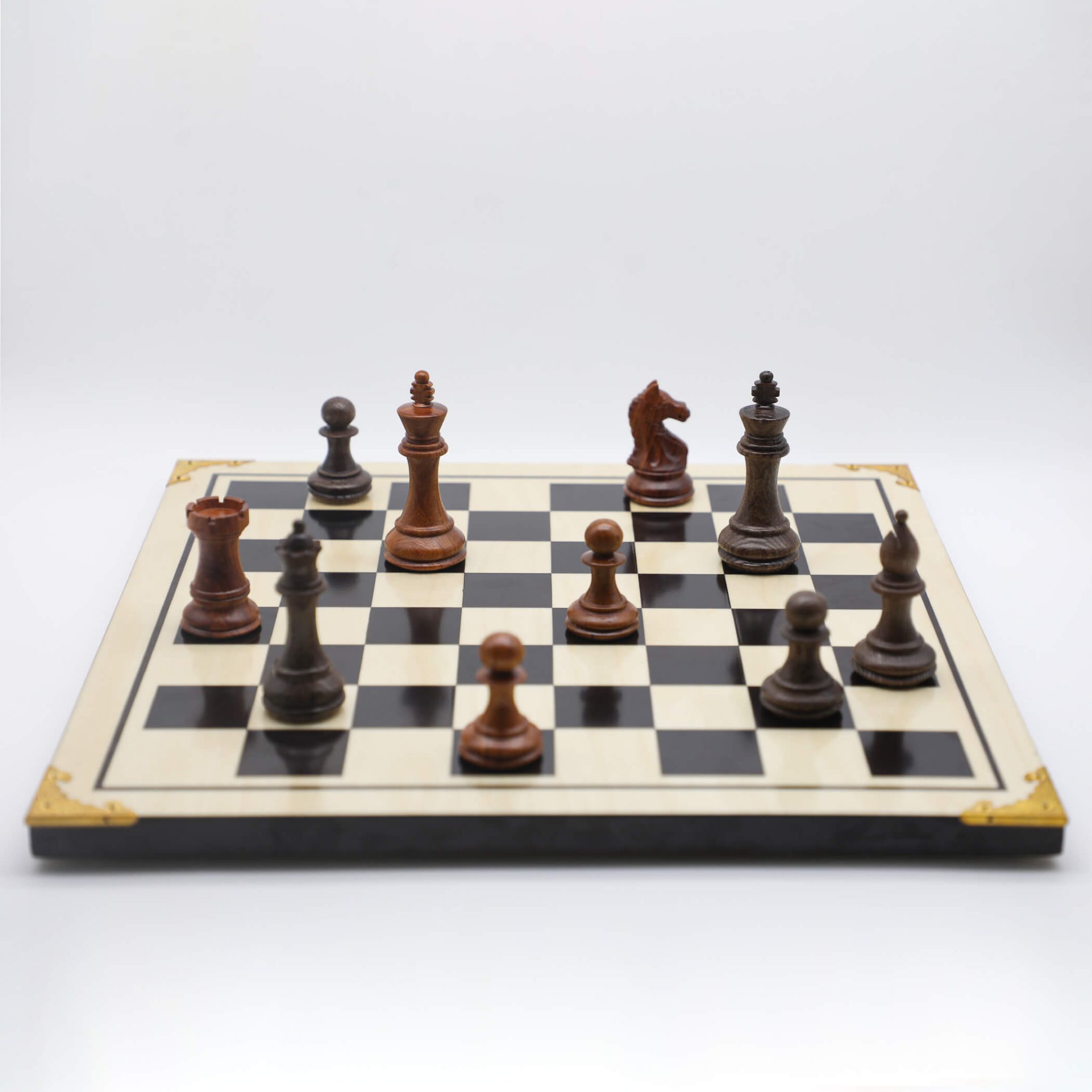 Standard Chess Set - High-Class Oak Wood - Henry Chess Sets