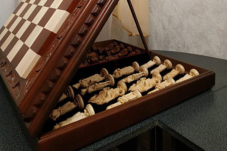 Unique Luxury Chess Sets with High End Boards & Pieces - Henry Chess Sets