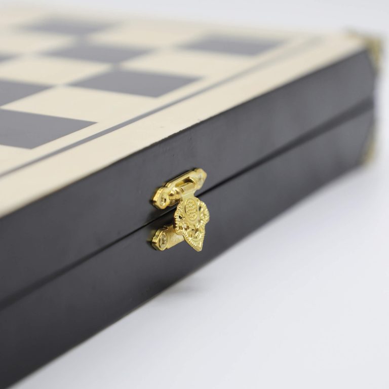 Standard Flat Tournament Chess Board (FIDE) - Henry Chess Sets