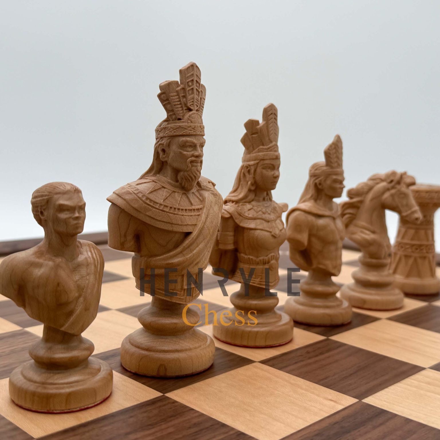 High-End Hung King Chess Set - Signature #02 - Henry Chess Sets