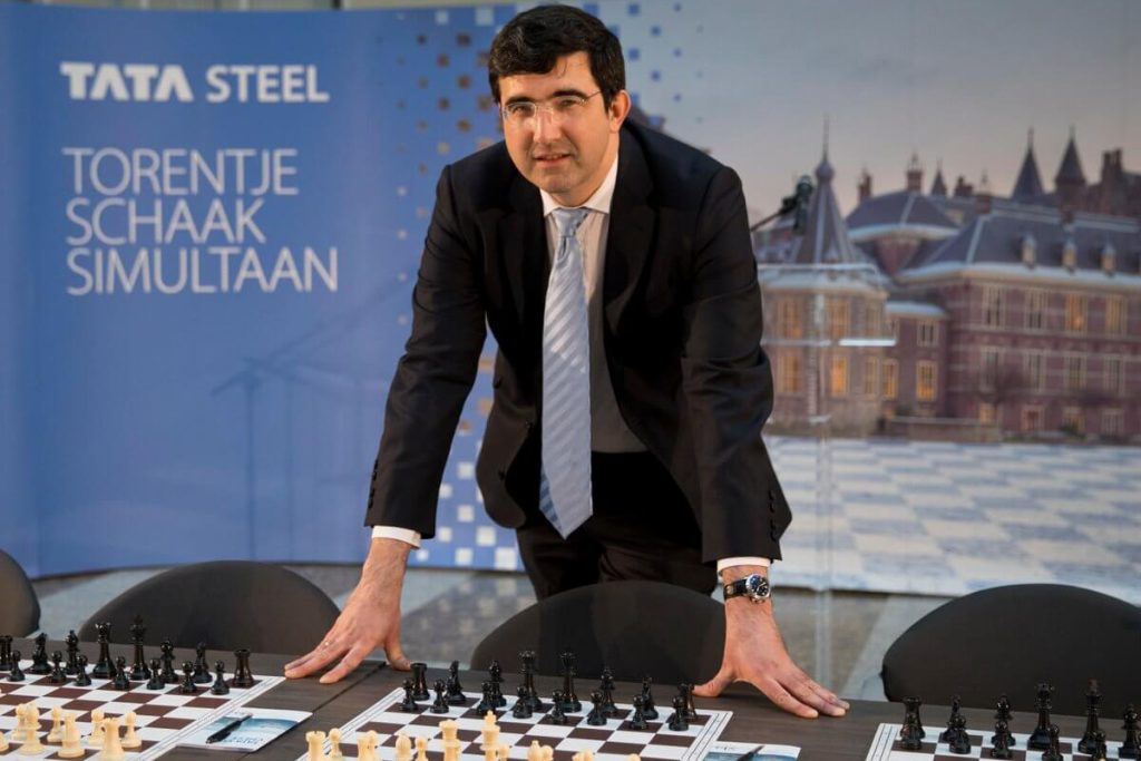 Vladimir Kramnik: A Mastermind of Modern Chess Strategies - Henry Chess Sets